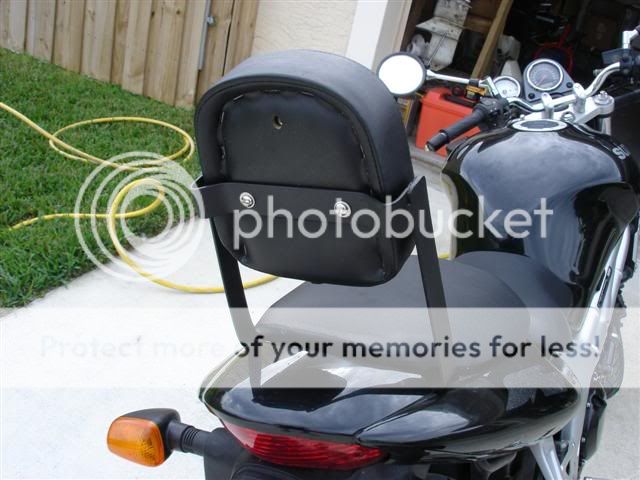 SV650N - passenger back rest / sissy bar fabrication | Suzuki SV650 ...